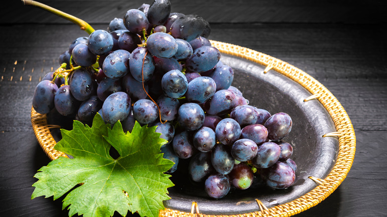 21 Types Of Grapes To Know, Eat And Drink