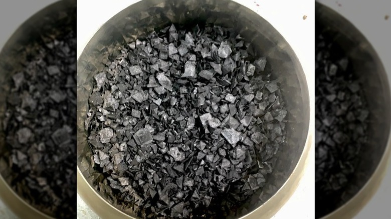 So Many Different Types Of Salt, So Little Time. Here's An Easy Guide.