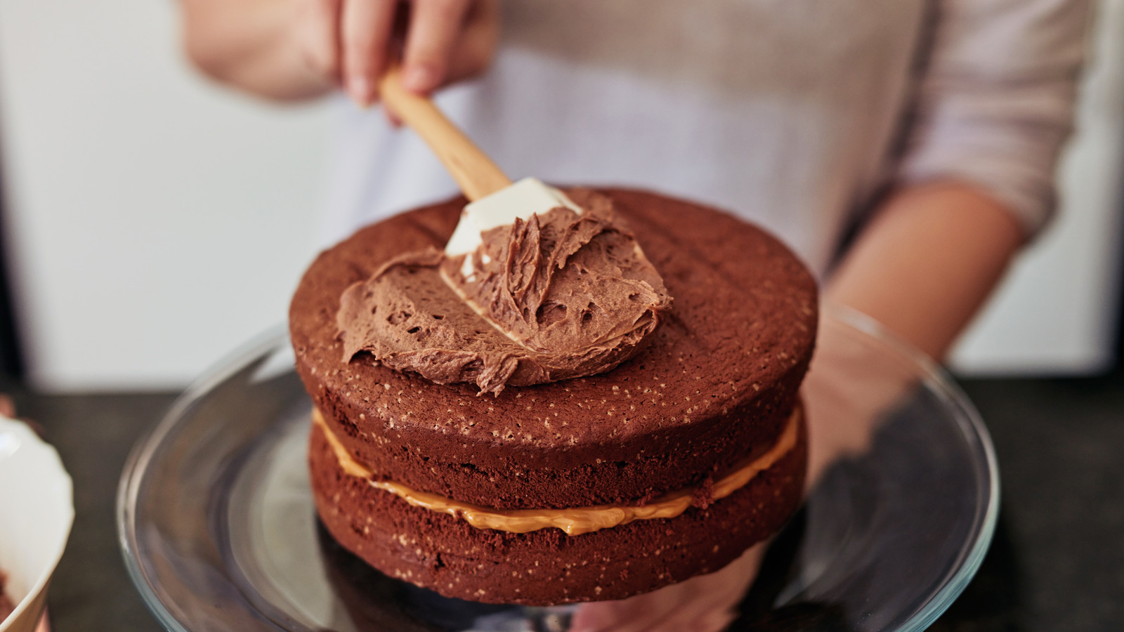 A Professional Baker Shares 5 Ways To Take Your Canned Frosting To The ...