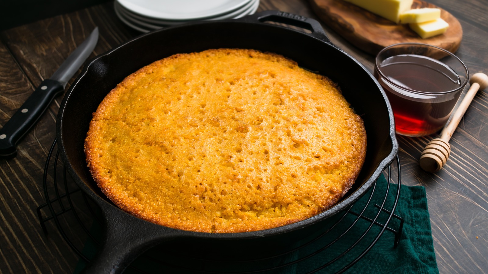A Cast Iron Skillet Is The Key To Making The Perfect Boxed Cornbread