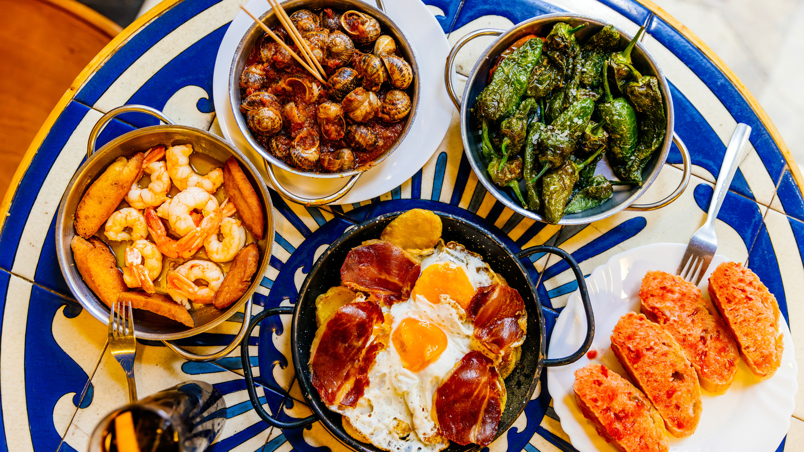 Tapas Vs. Appetizers: What's The Difference Between These Small Plates?