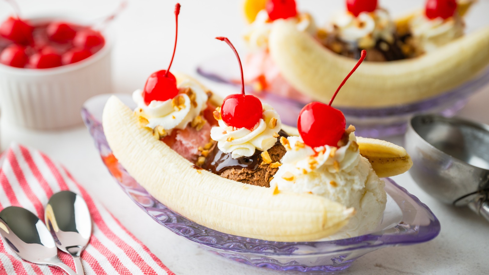 Grill Your Bananas First For The Ultimate Banana Split