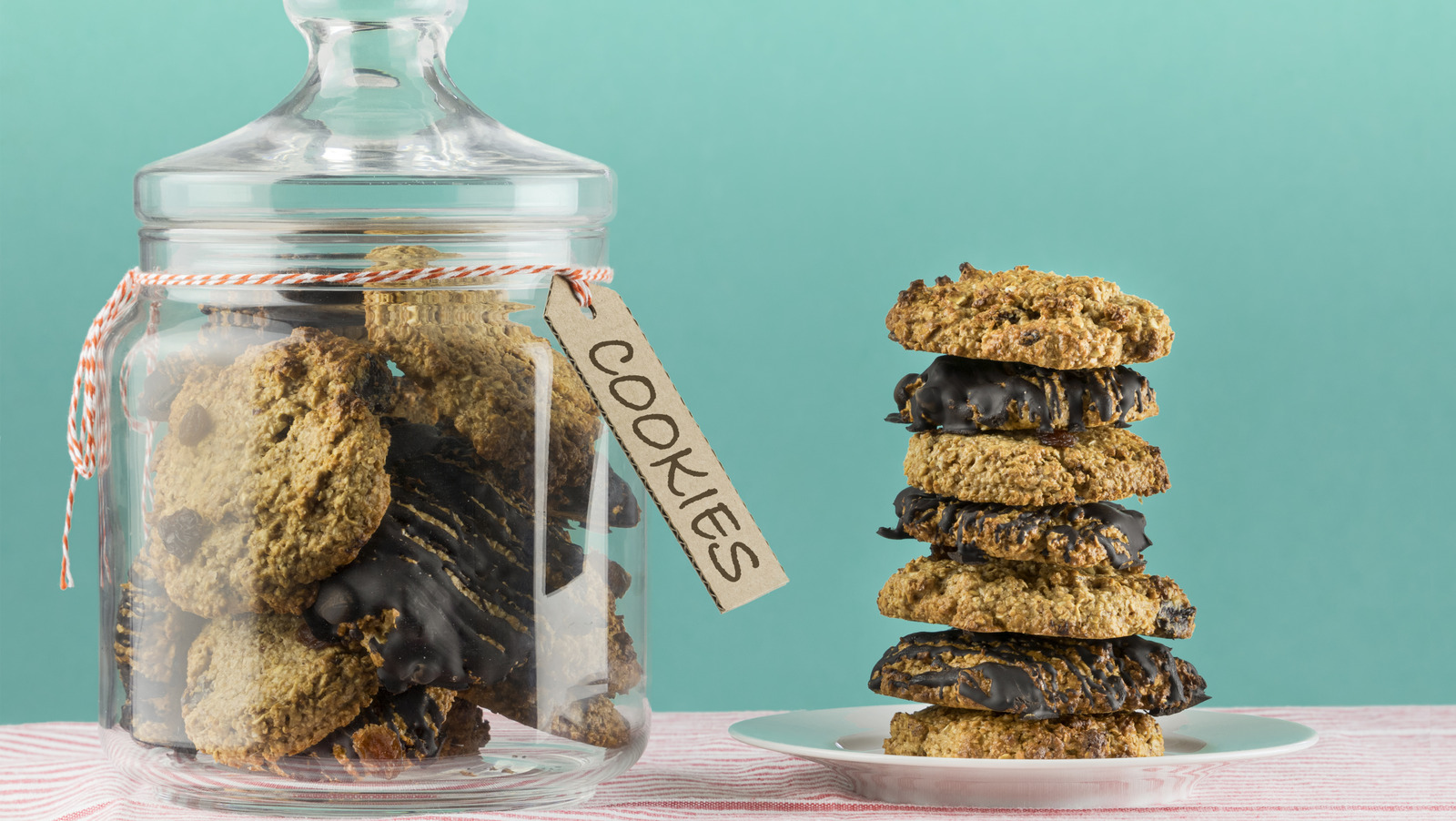 How To Keep Cookies Fresh In A Cookie Jar