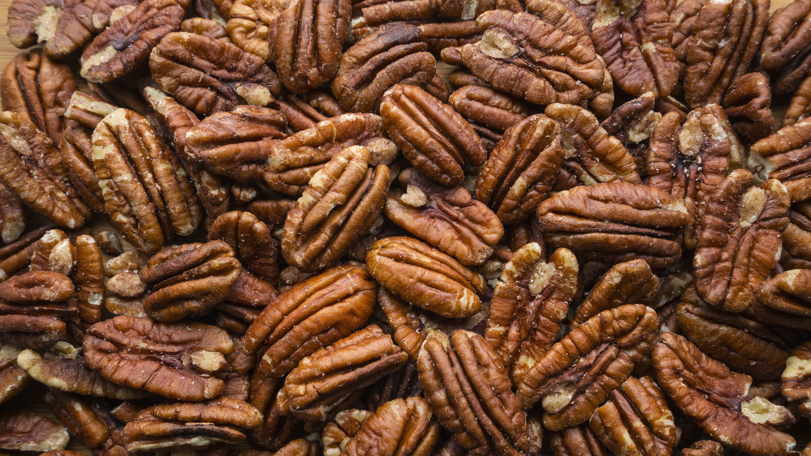 A Step-By-Step Guide To Toasting Pecans In The Oven Or On The Stove