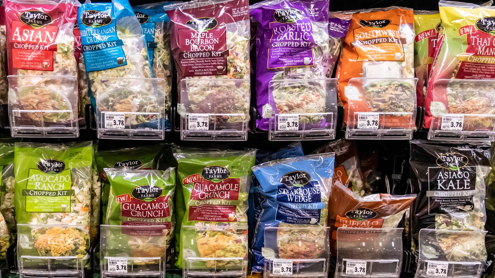 One Bagged Salad Hack Saves You The Hassle Of Cleaning Dishes