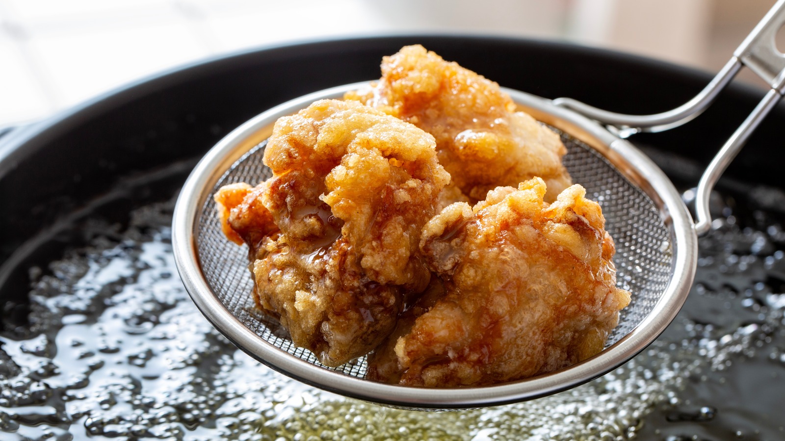 The Crispiest Fried Chicken Starts With Swapping In Potato Starch Breading