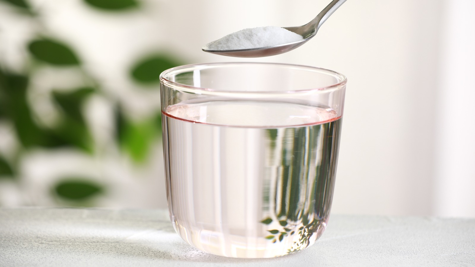 Why Drinking Baking Soda And Water Is A Dangerous Viral Trend