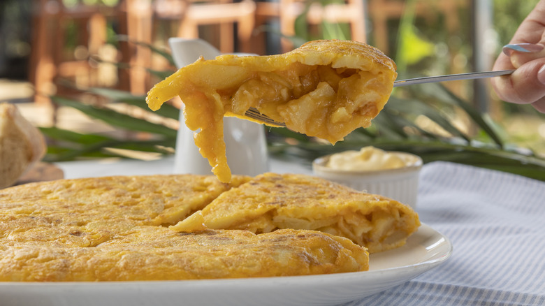 Spanish Vs Mexican Tortillas: Is There Really A Difference?