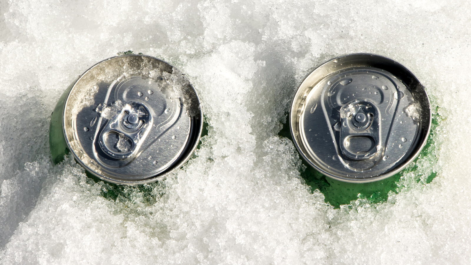 Sprite Vs 7UP: What's The Actual Difference Between The 2 Soft Drinks?