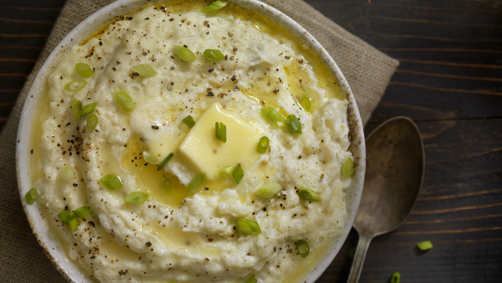 The Most Iconic Styles Of Mashed Potatoes, Explained