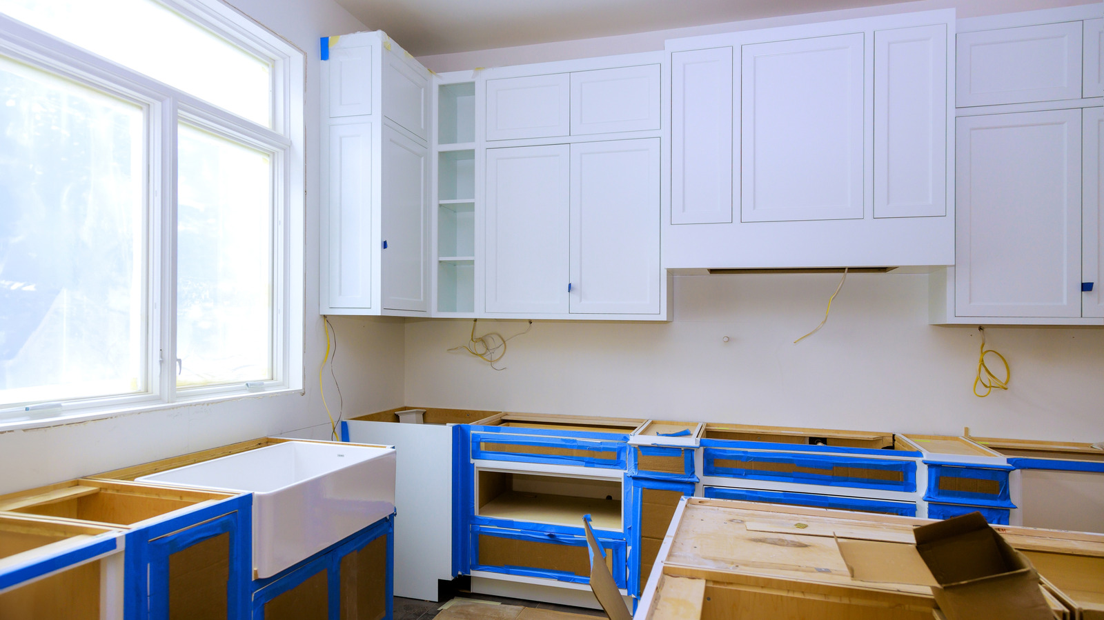 The Old-School Kitchen Cabinet Color That's Coming Back Around