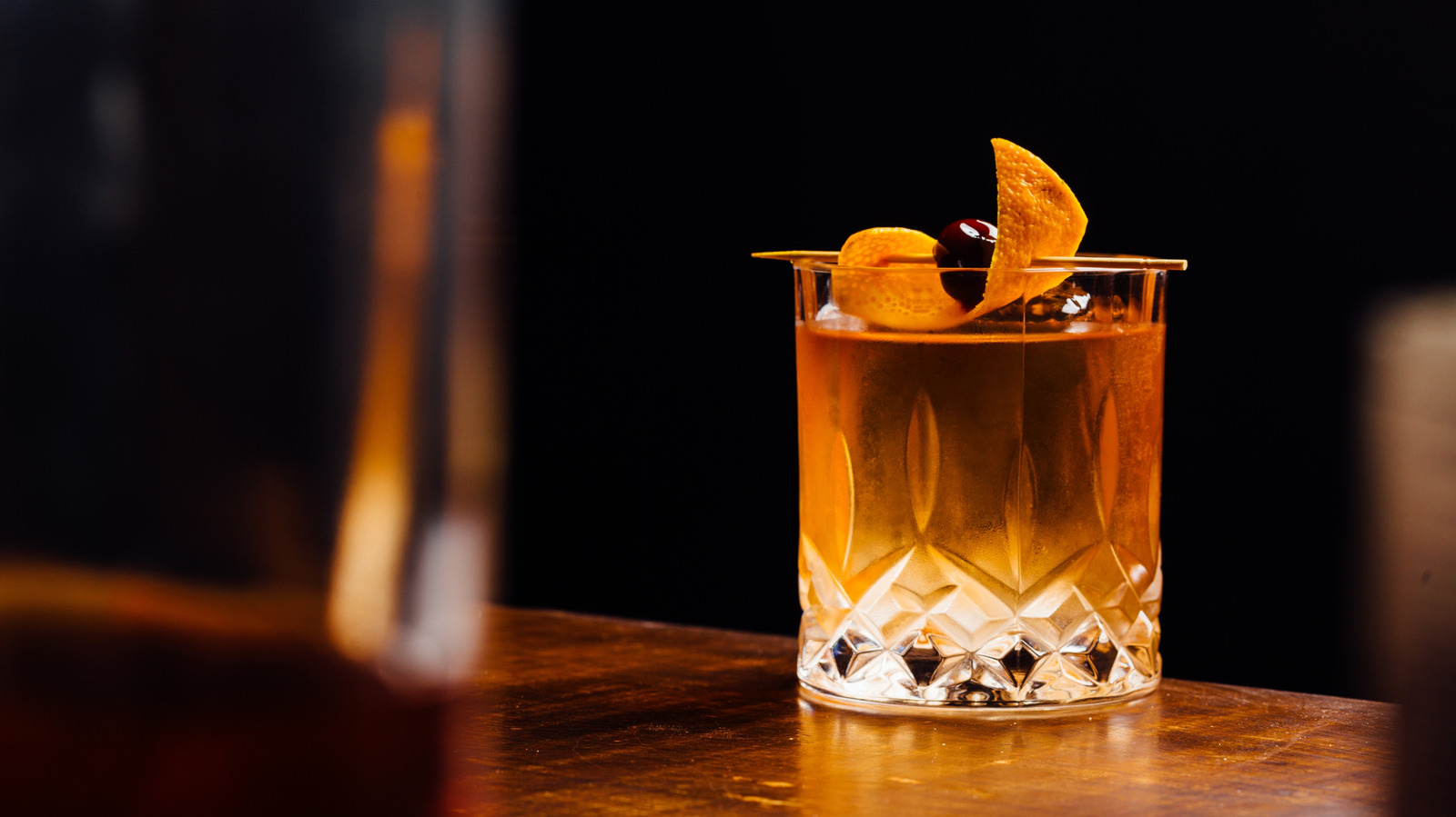 What Makes A Fancy Free Cocktail Different From An Old Fashioned?