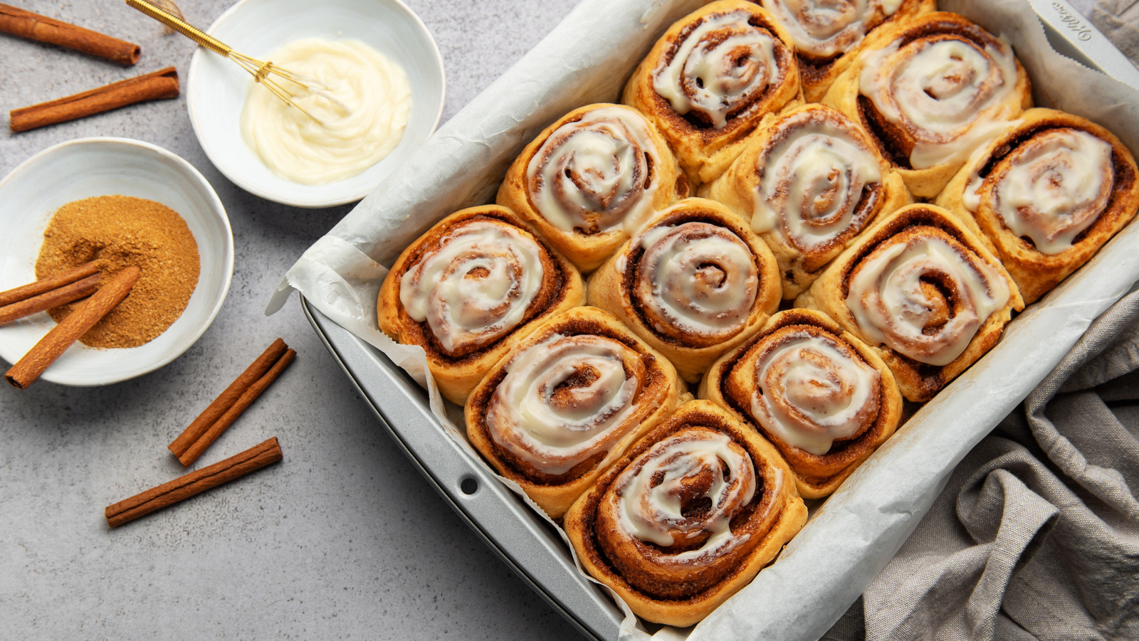The Trick To Making The Gooiest Cinnamon Rolls (Without Them Becoming ...