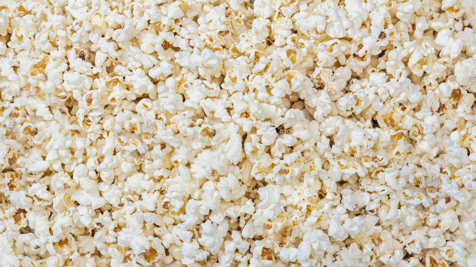 How To Incorporate Vanilla Into Popcorn For A Salty-Sweet Treat