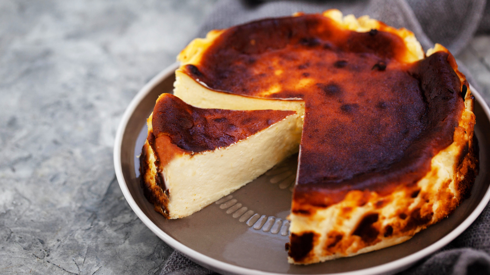 What Makes Basque Cheesecake Different From The Classic Version?
