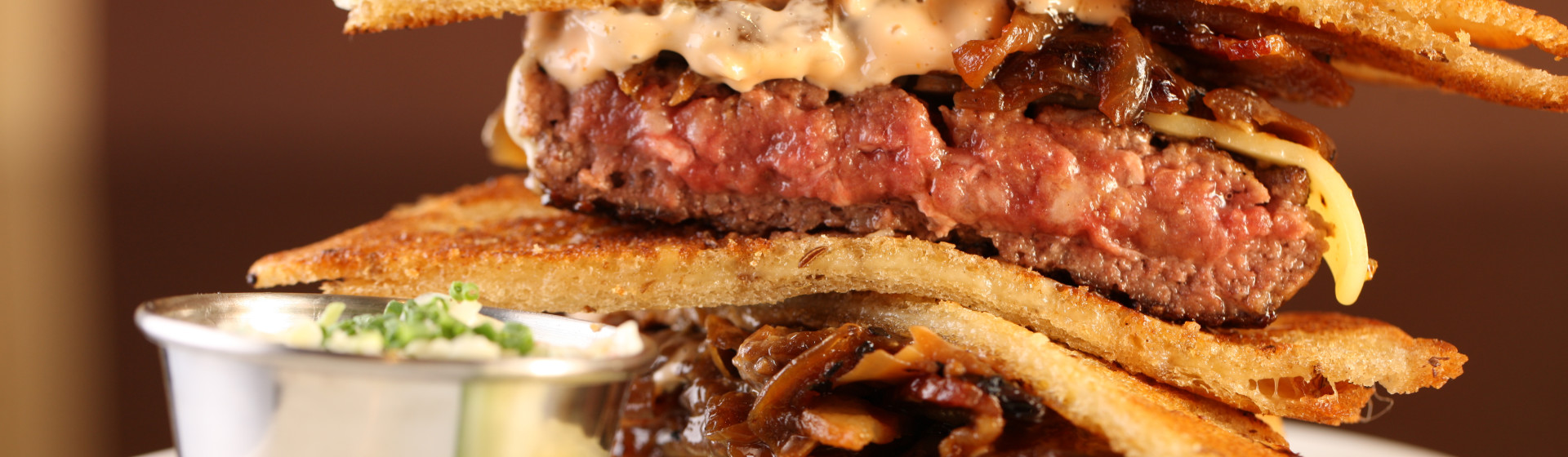 The GO Burger UltiMelt - Food Republic