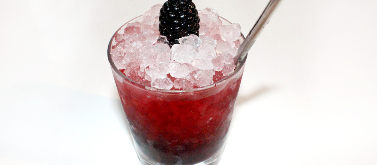 The Blackberry Bramble Cocktail - Food Republic