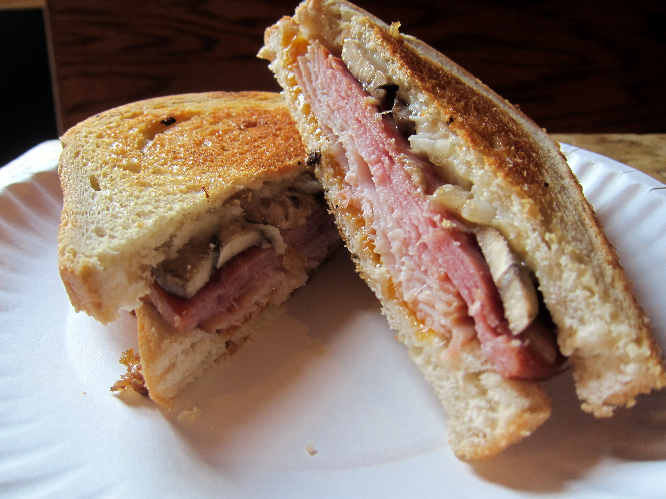 Shenanigans Skinny Bob Meat Melt - Food Republic