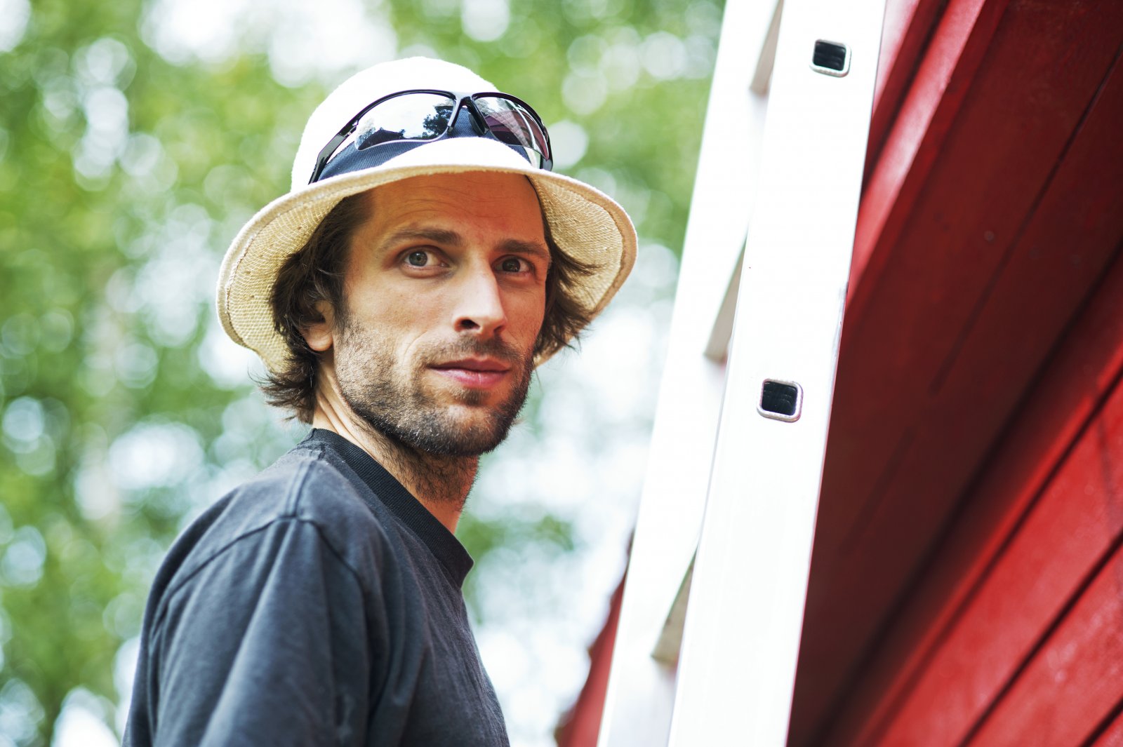 Norwegian Producer Lindstrøm Makes His Own Beats. Also, Bread And Apple ...