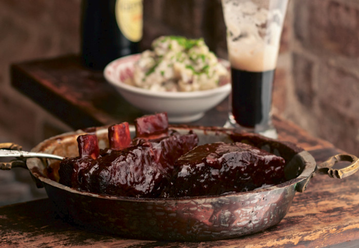 Braised Beef Short Ribs With Guinness Recipe - Food Republic