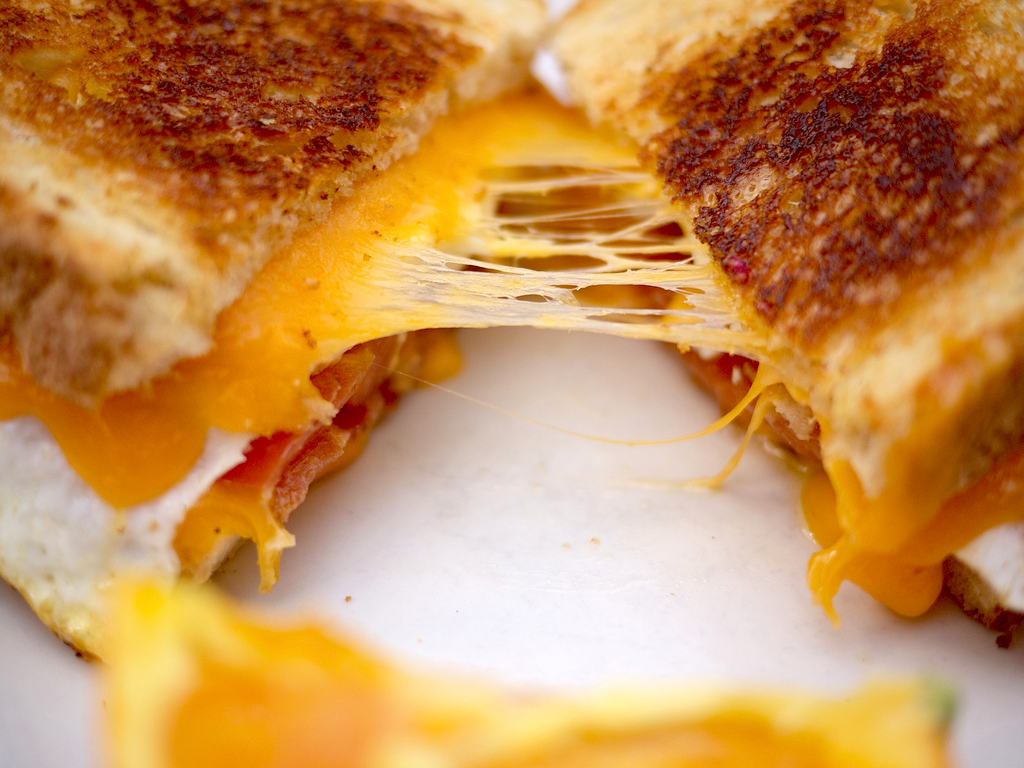 7 Vaguely Heartwarming Tales Of Lunch With Friends - Food Republic