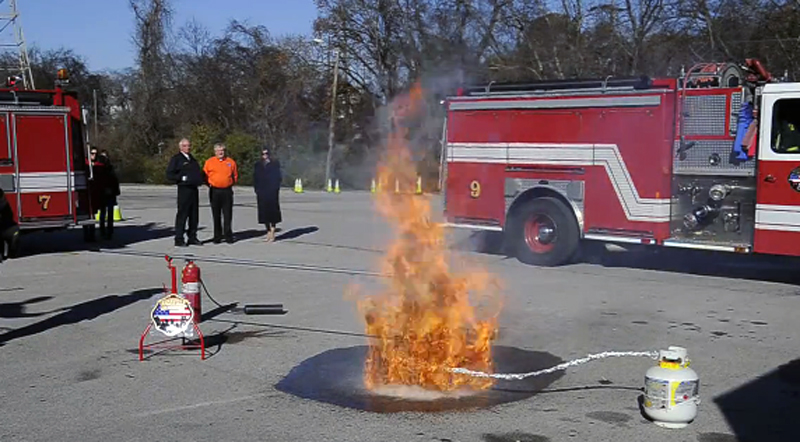 Video: Watch A Deep-Fried Turkey Turn Into A Fiery Inferno - Food Republic