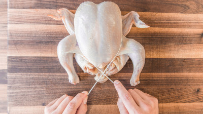 How To Properly Truss A Chicken - Food Republic