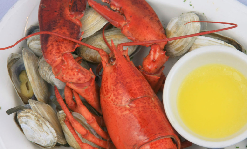 We Have A Soft Spot For Maine's New Shell Lobsters - Food Republic