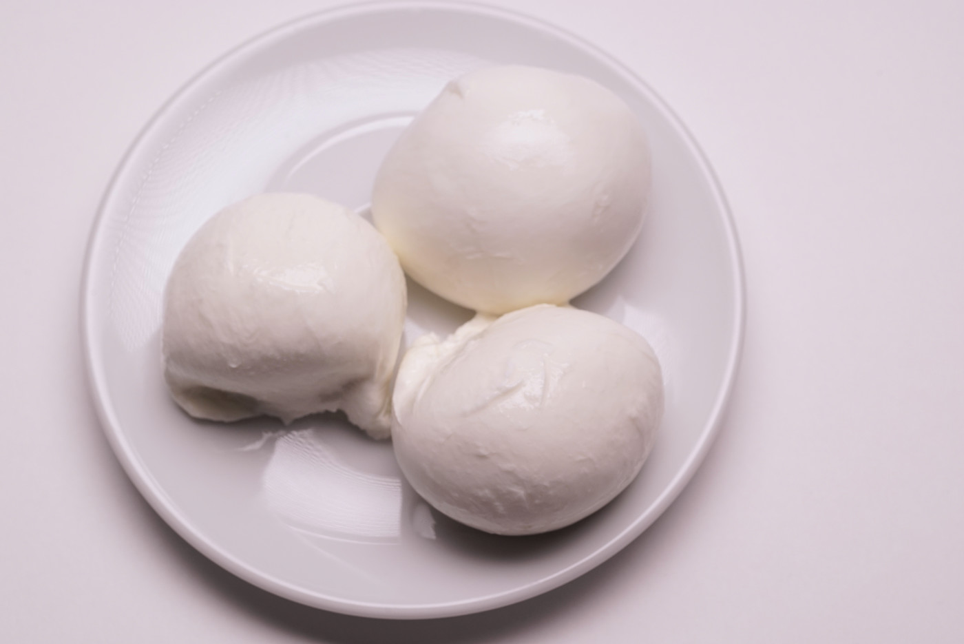 12 Types Of Mozzarella To Know, Love and Melt - Food Republic