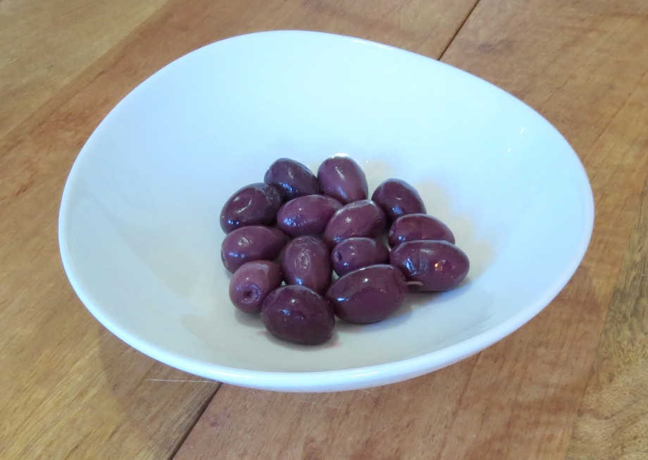 Which Olives Should You Serve At A Party? Try These Varieties! - Food ...