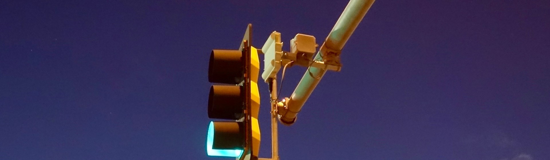 Simplifying The Calorie Count On Menus Using Stop Lights - Food Republic