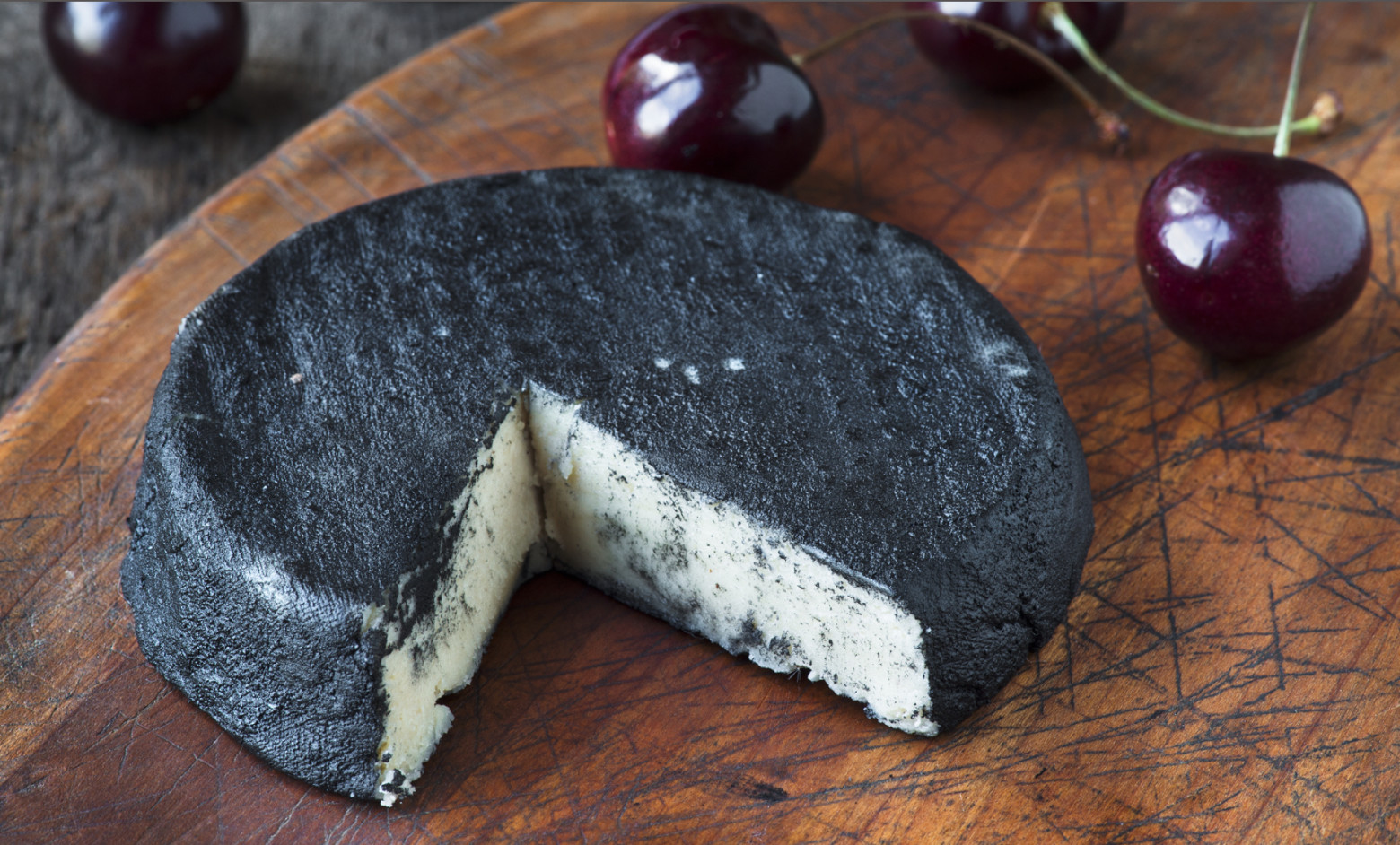 How To Pair Vegan Cheese With Wine - Food Republic