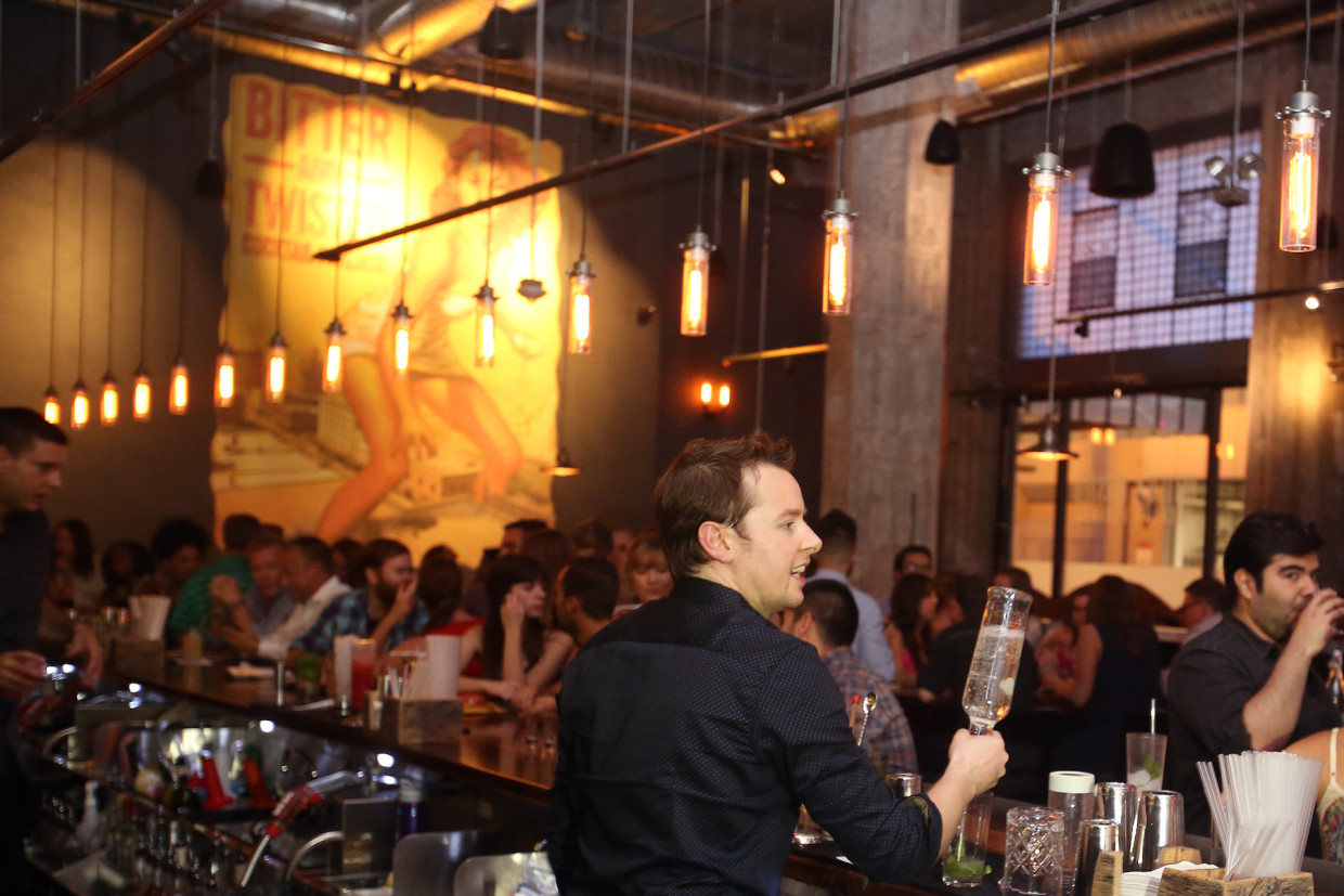 14 Restaurants and Bars You Can't Miss in Phoenix, Arizona