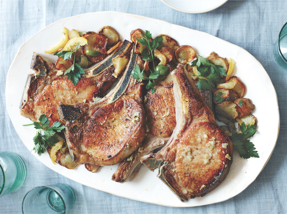 8 Great Pork Chop Recipes For A Hearty Dinner Tonight