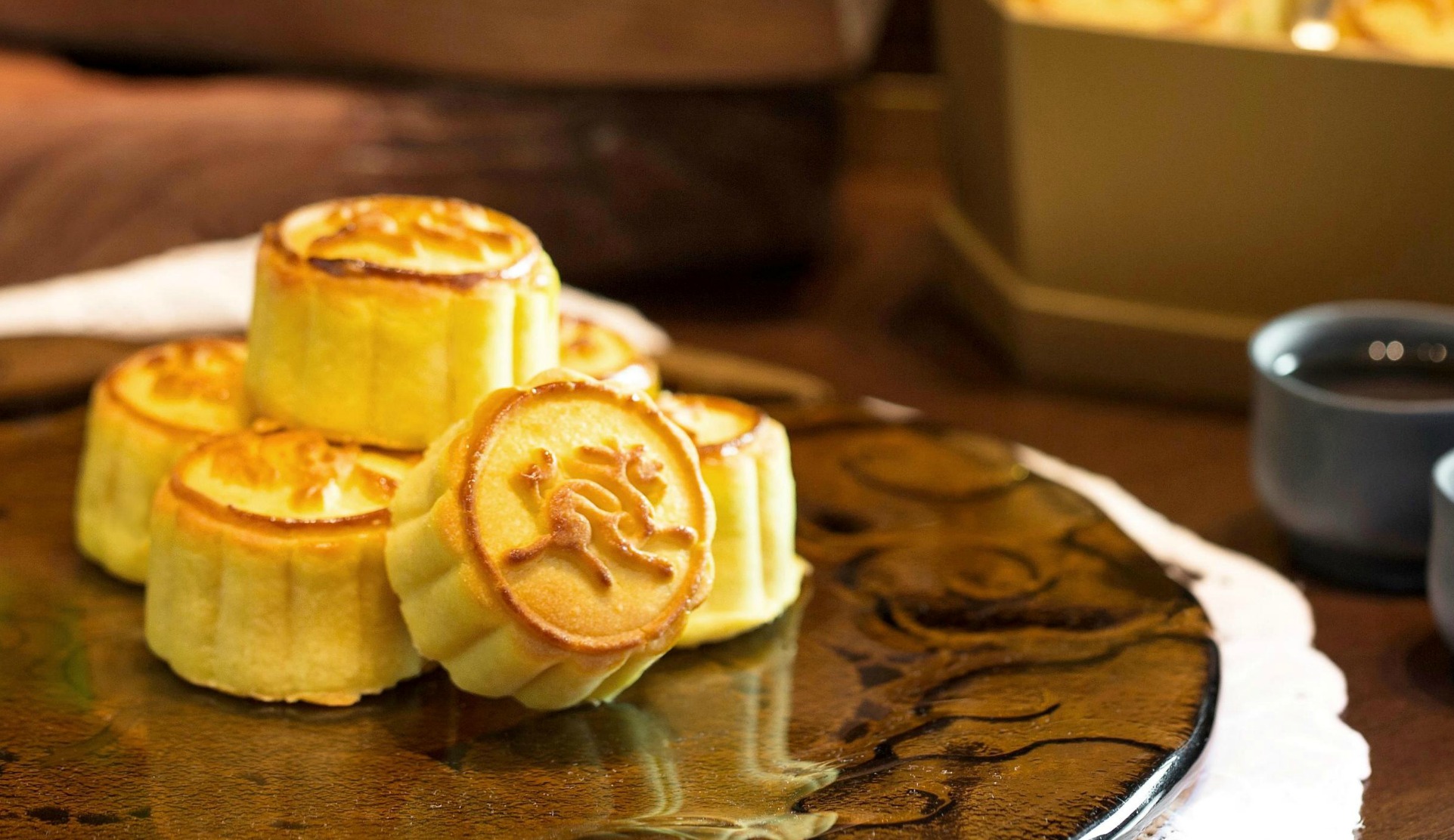 The Many Faces of Mooncakes - Food Republic