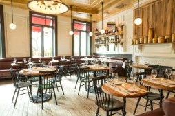 22 Restaurant Chandeliers Worth Looking Up To - Food Republic