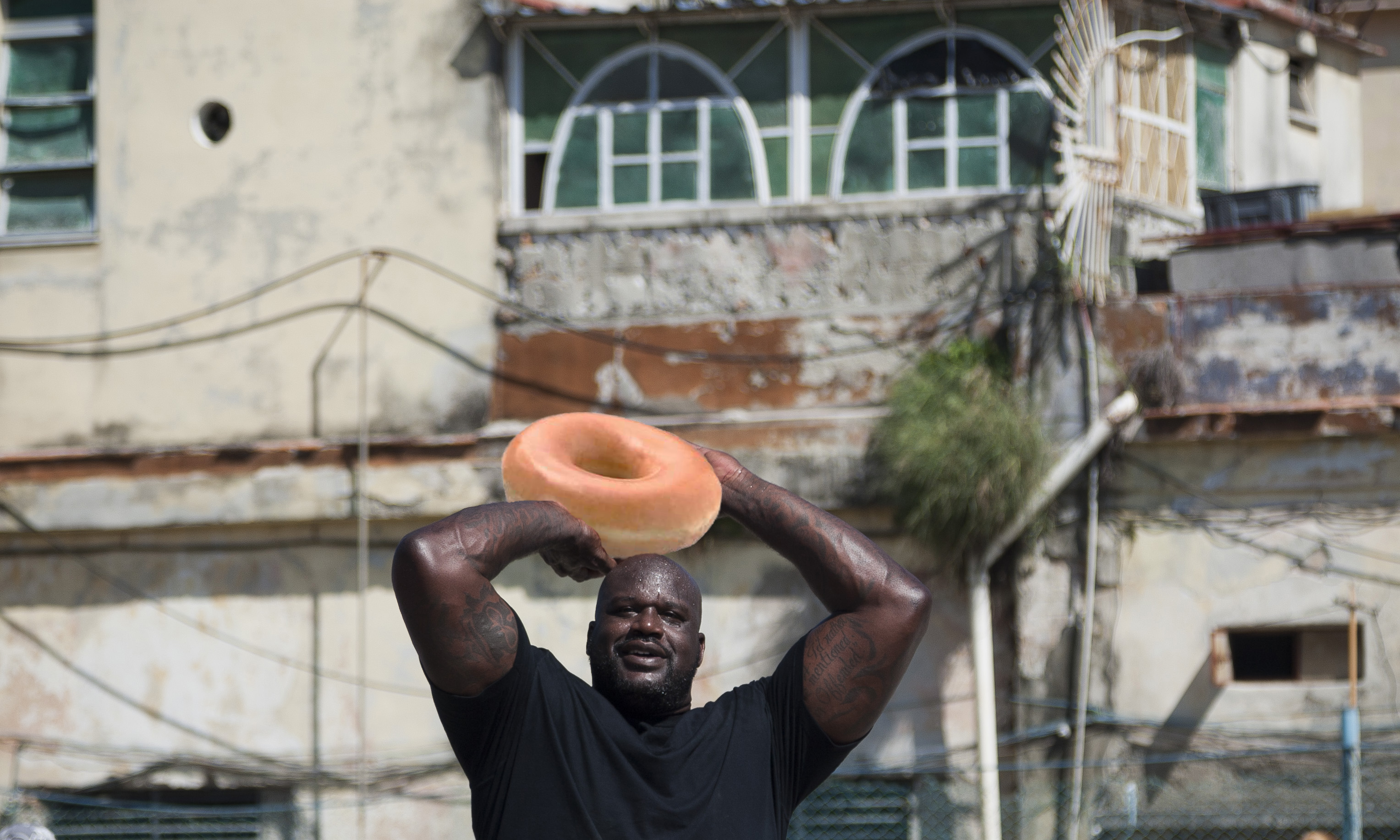Shaquille O'Neal Signs A Big Contract...With Krispy Kreme - Food Republic