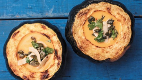 Learn How To Make This Classic Korean Poke Bowl