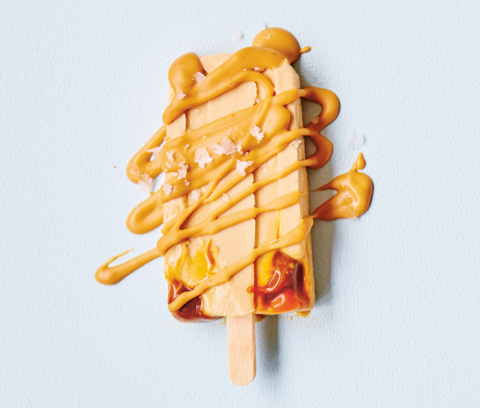 Sweet Freeze: Make These Caramel Popcorn Pops